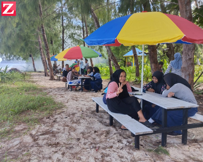 Destinasi Wisata Utawarat Jadi Perhatian Wisatawan Manca Negara. | Zona Maluku