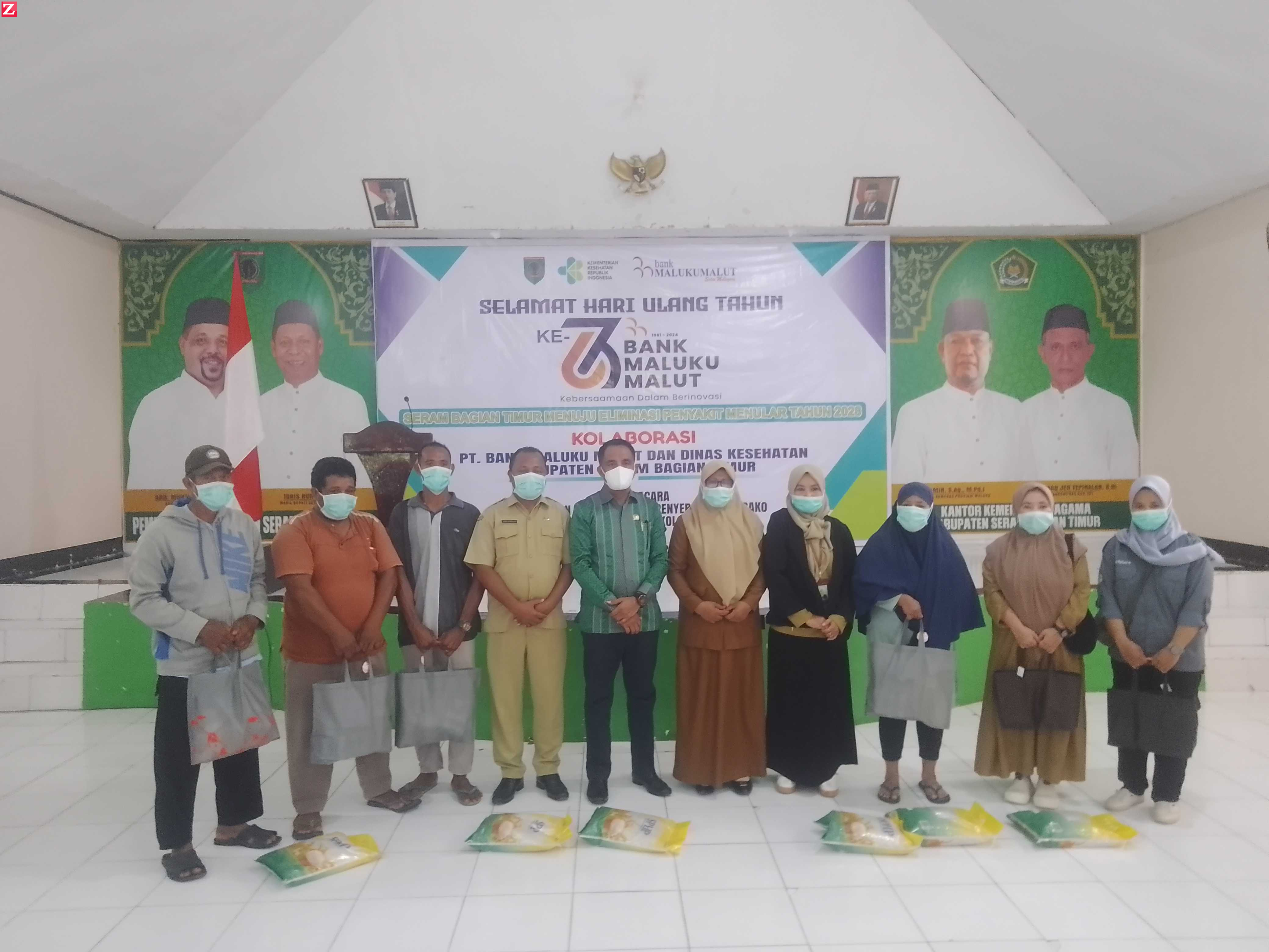 Gelar HUT Ke-63 Tahun, Bank Maluku-Malut Berbagi Sembako | Zona Maluku